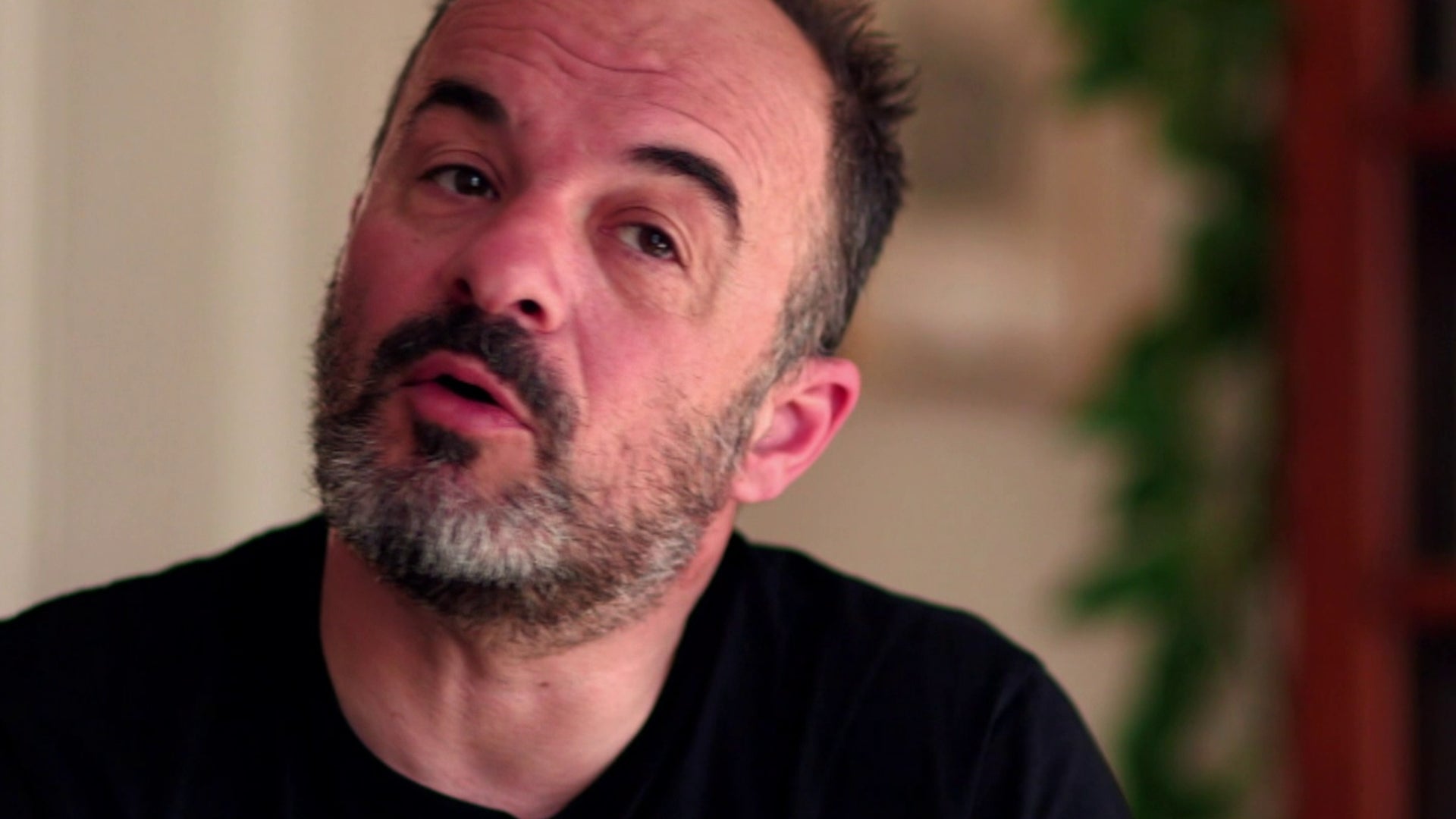 Portraits de criminels : S1 E17 - Volker Eckert : le tueur au polaroïd ...