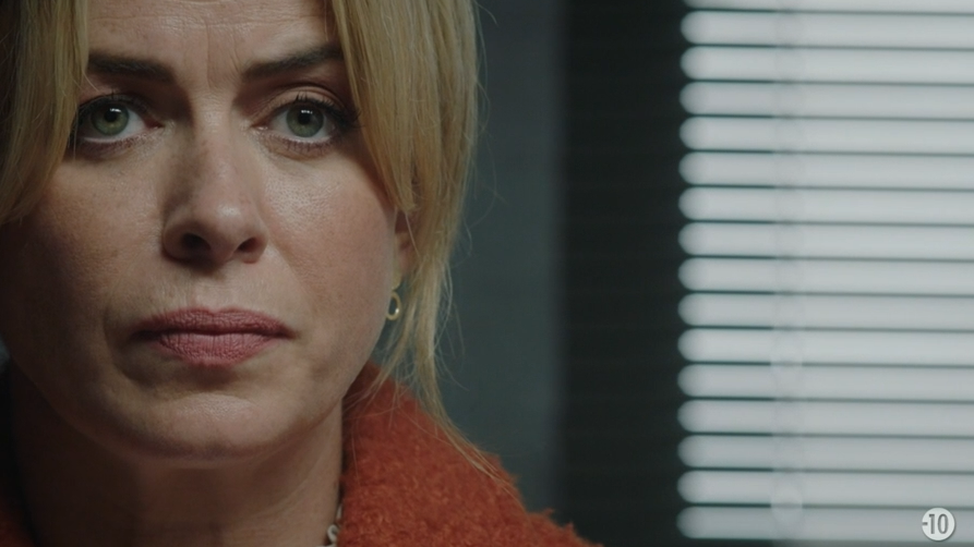 Keeping Faith : S3 E6 04-11-2024- M6+