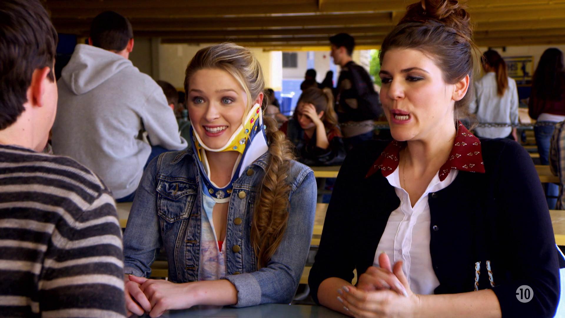 Awkward : S3 E13 - Le barbecue 09-07-2025- M6+