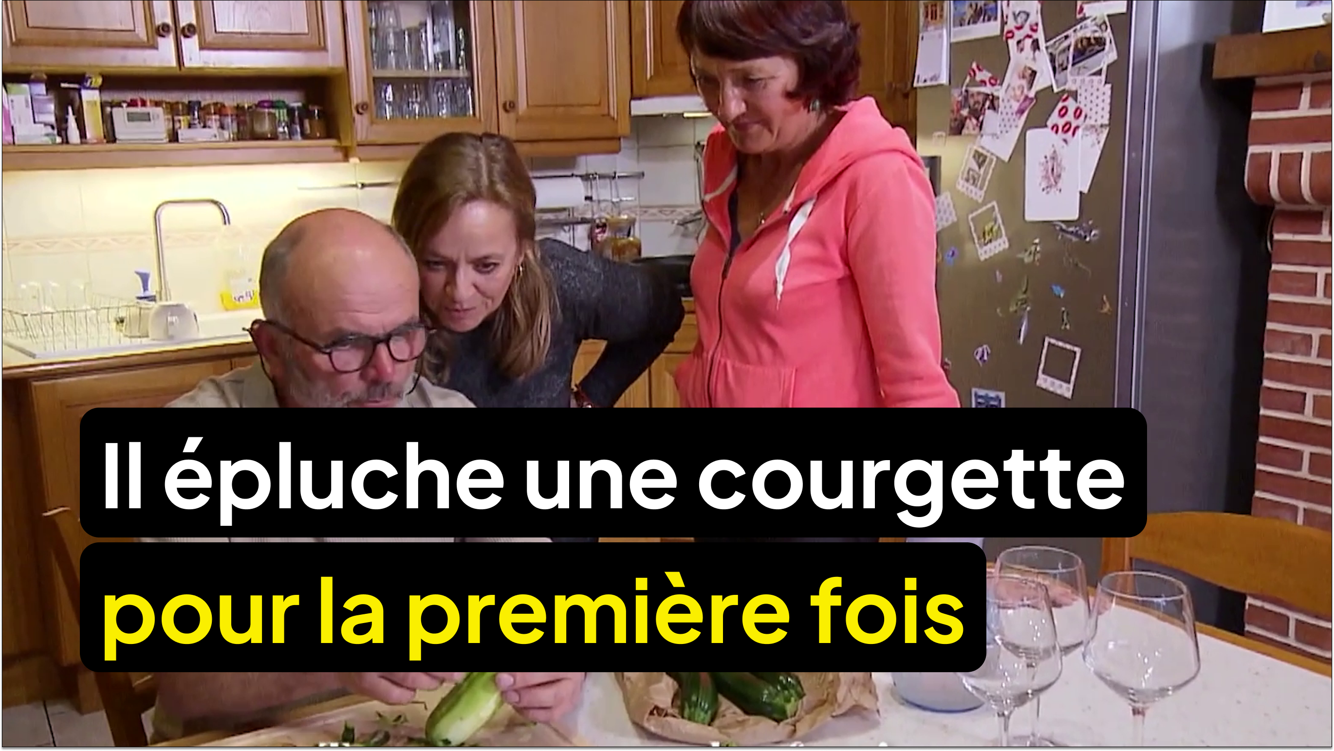 L'amour est dans le pré : Il épluche une courgette pour la première ...