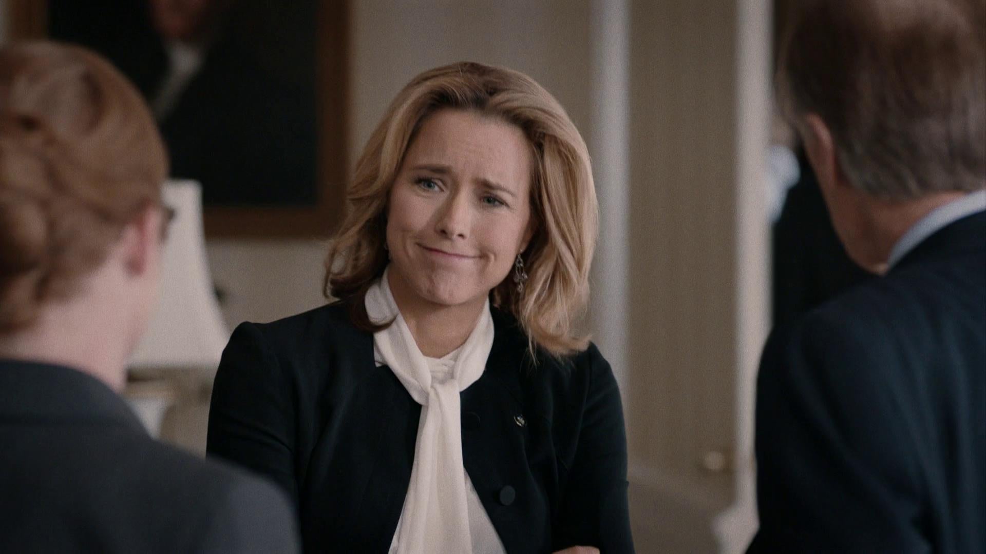 Madam Secretary : S2 E18 - L'horloge de l'Apocalypse 19-06-2016- M6+