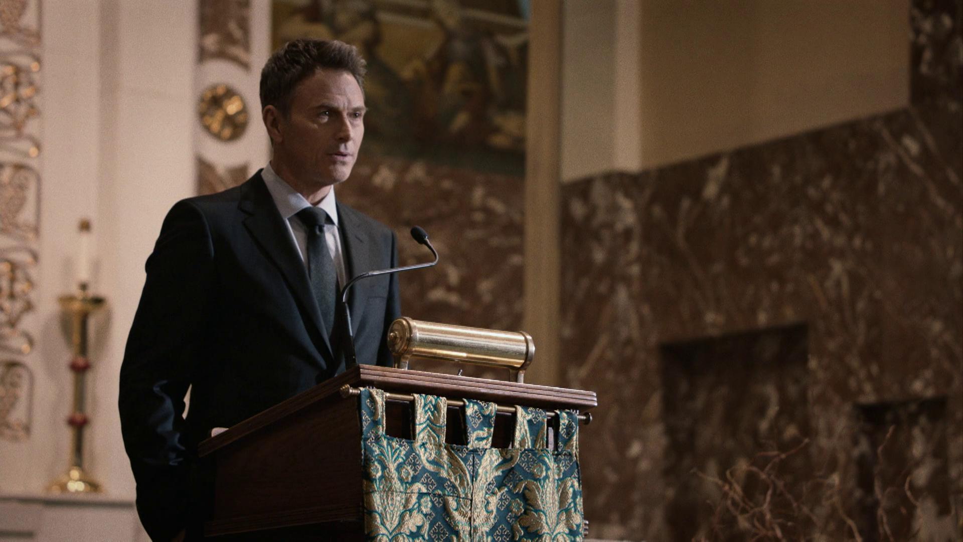 Madam Secretary : S2 E13 - Secrets de famille 05-06-2016- M6+