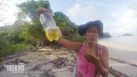 The island : Épisode 4 : l'île des femmes 05-04-2016- M6+